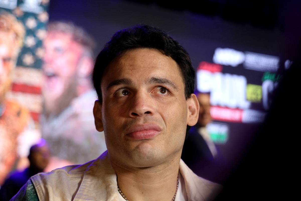 Julio Cesar Chavez Jr. delivered to Mexico