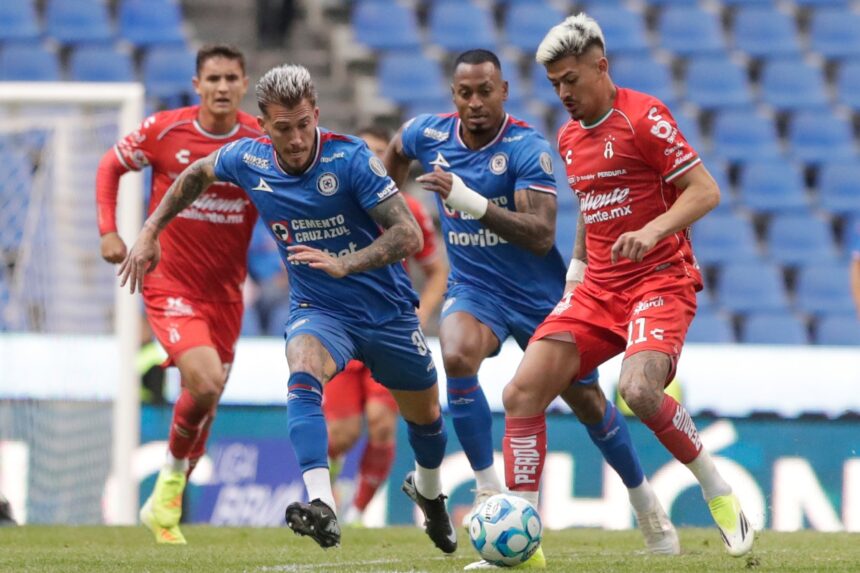 Cruz Azul beats Atlas 2-0