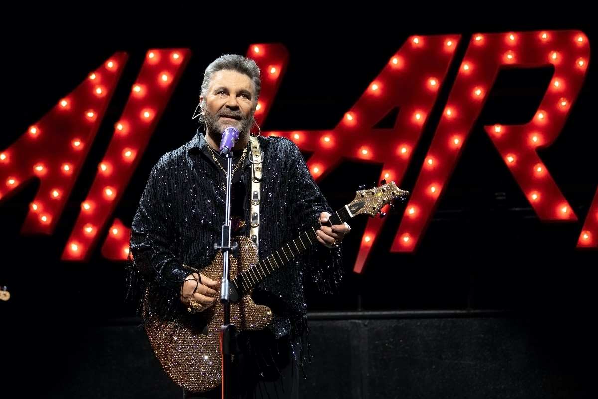 Mijares to celebrate 40 years with symphonic concert