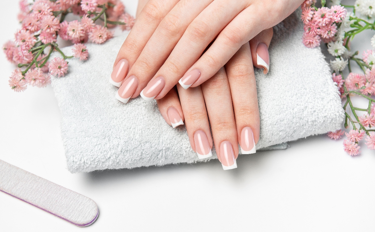 Nail care: essential designs and treatments